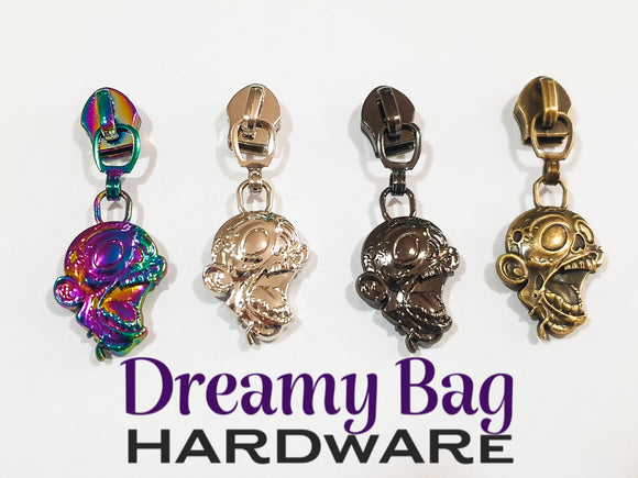 Products – Tagged "#5 Zipper pulls" – Page 5 – Dreamy Bag Hardware