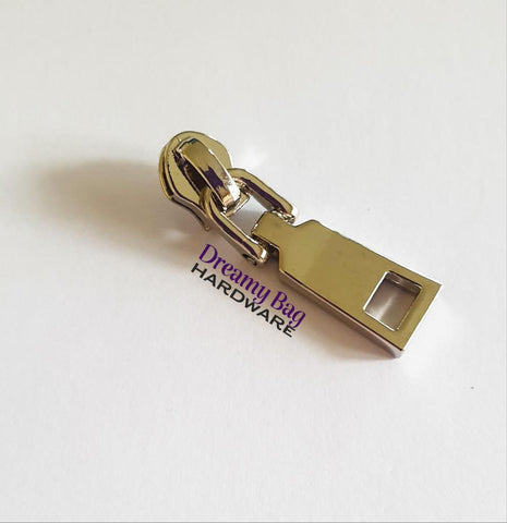 Products – Tagged "#3 Zipper Pulls" – Dreamy Bag Hardware