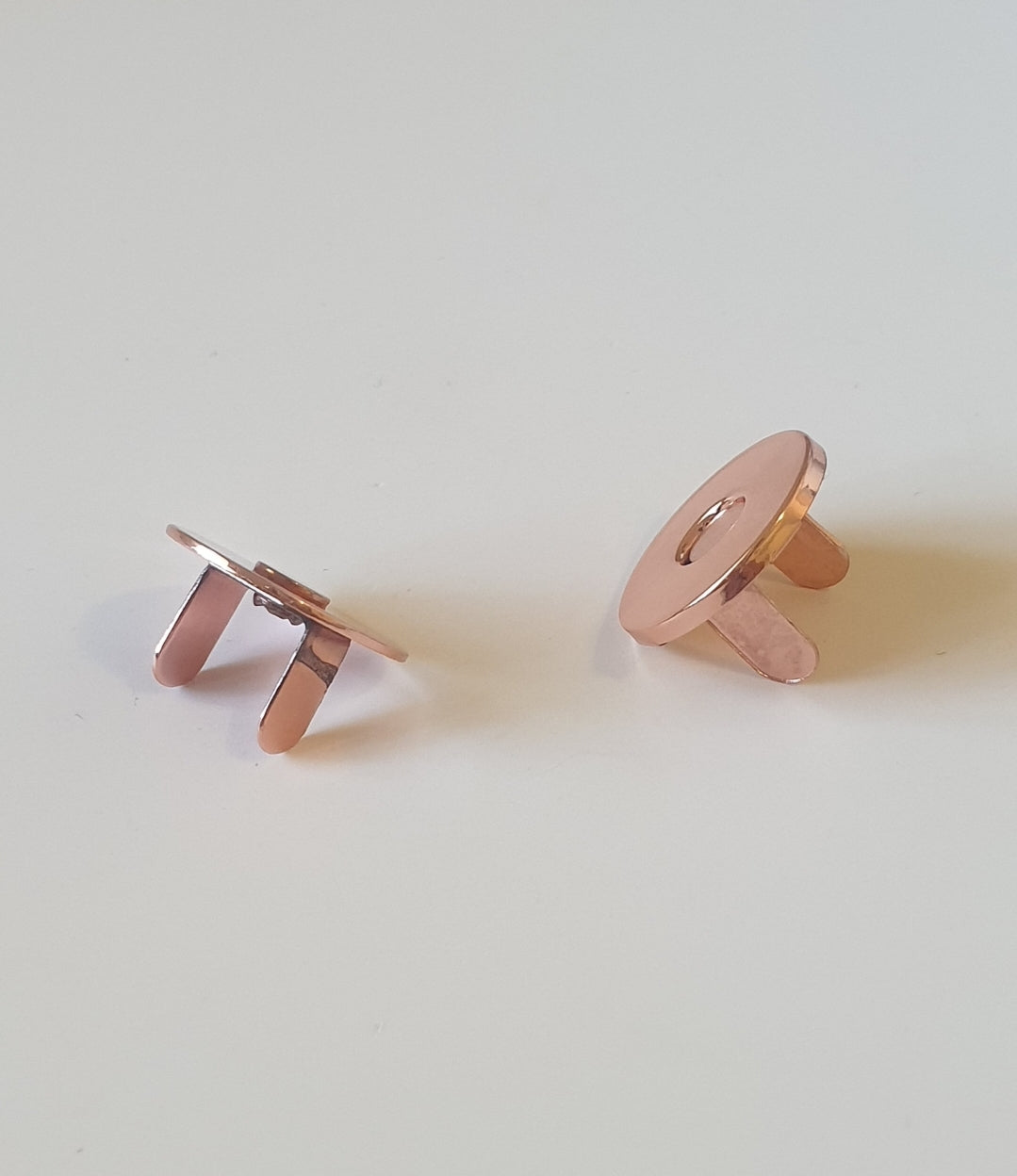 Round 18mm Magnetic snaps 2 Pack – Dreamy Bag Hardware Pty Ltd